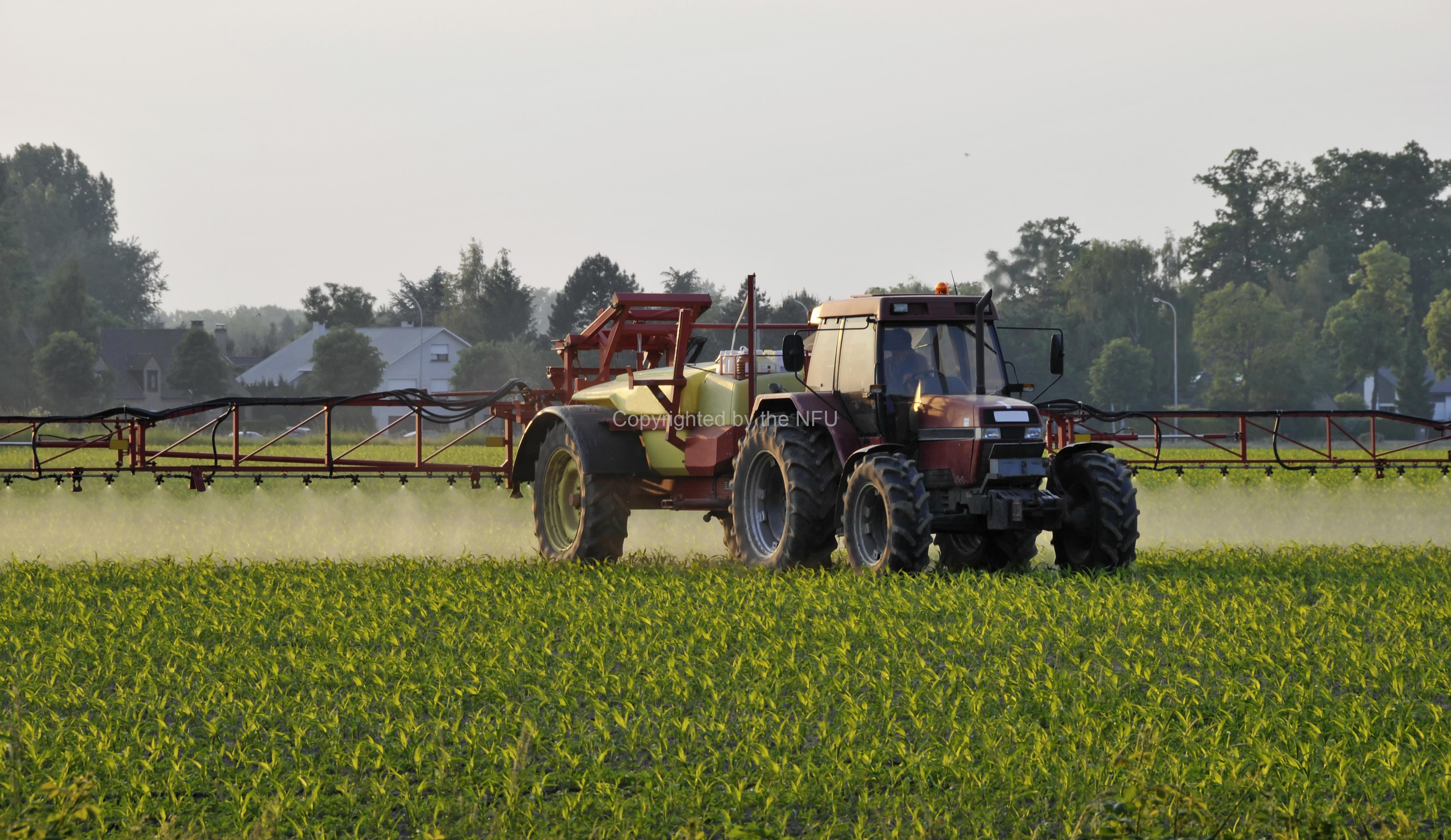 Crop protection for arable and livestock farms – CFE Online